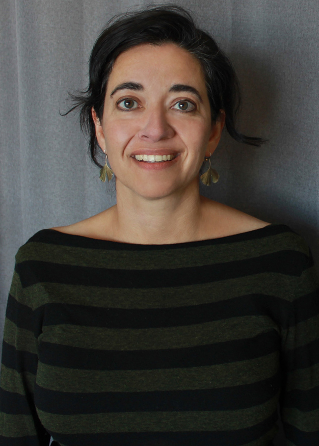 Ten Questions for Cintia Santana | Poets & Writers